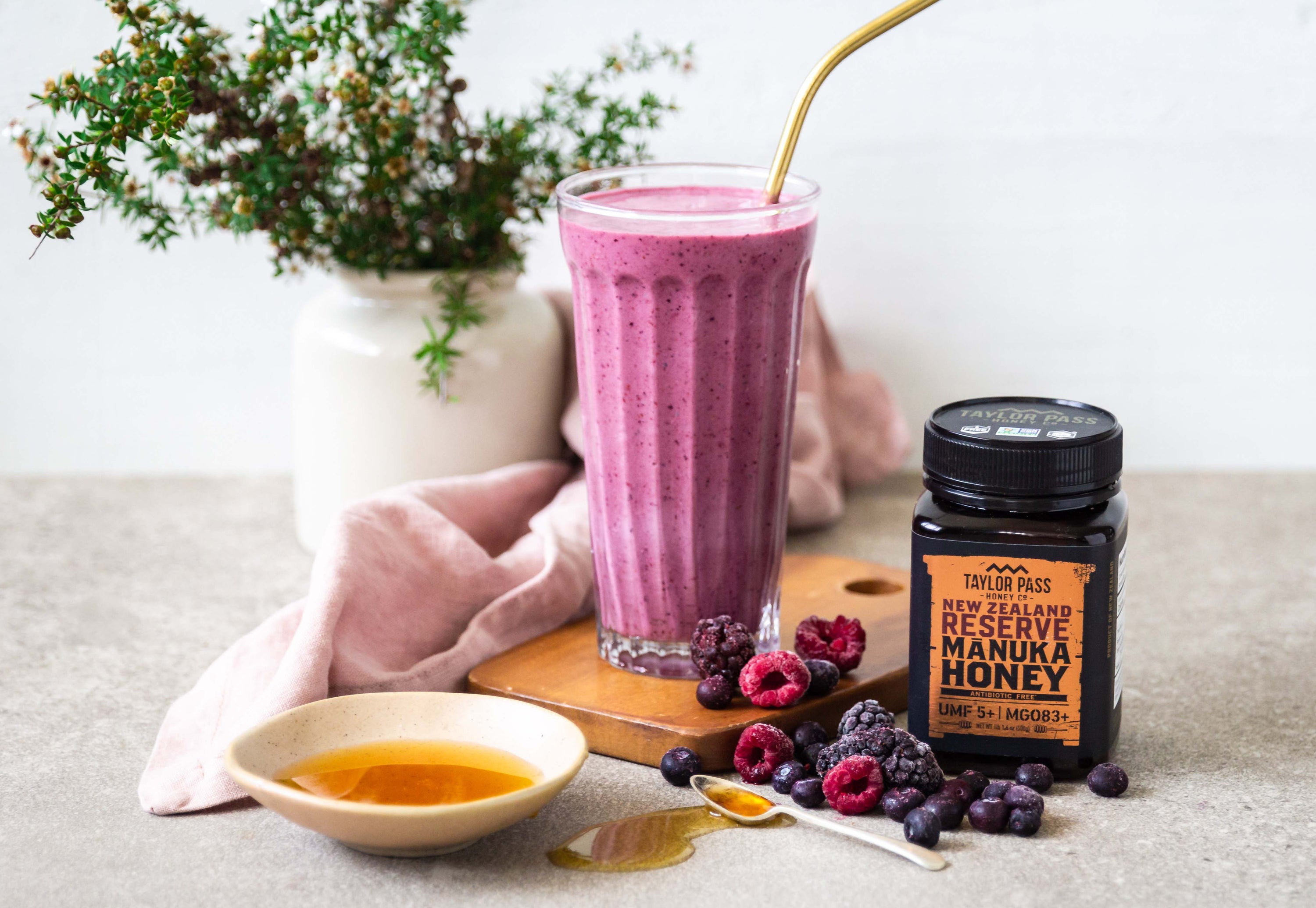 Mānuka Honey and Berry Antioxidant Smoothie | Taylor Pass Honey Co ...